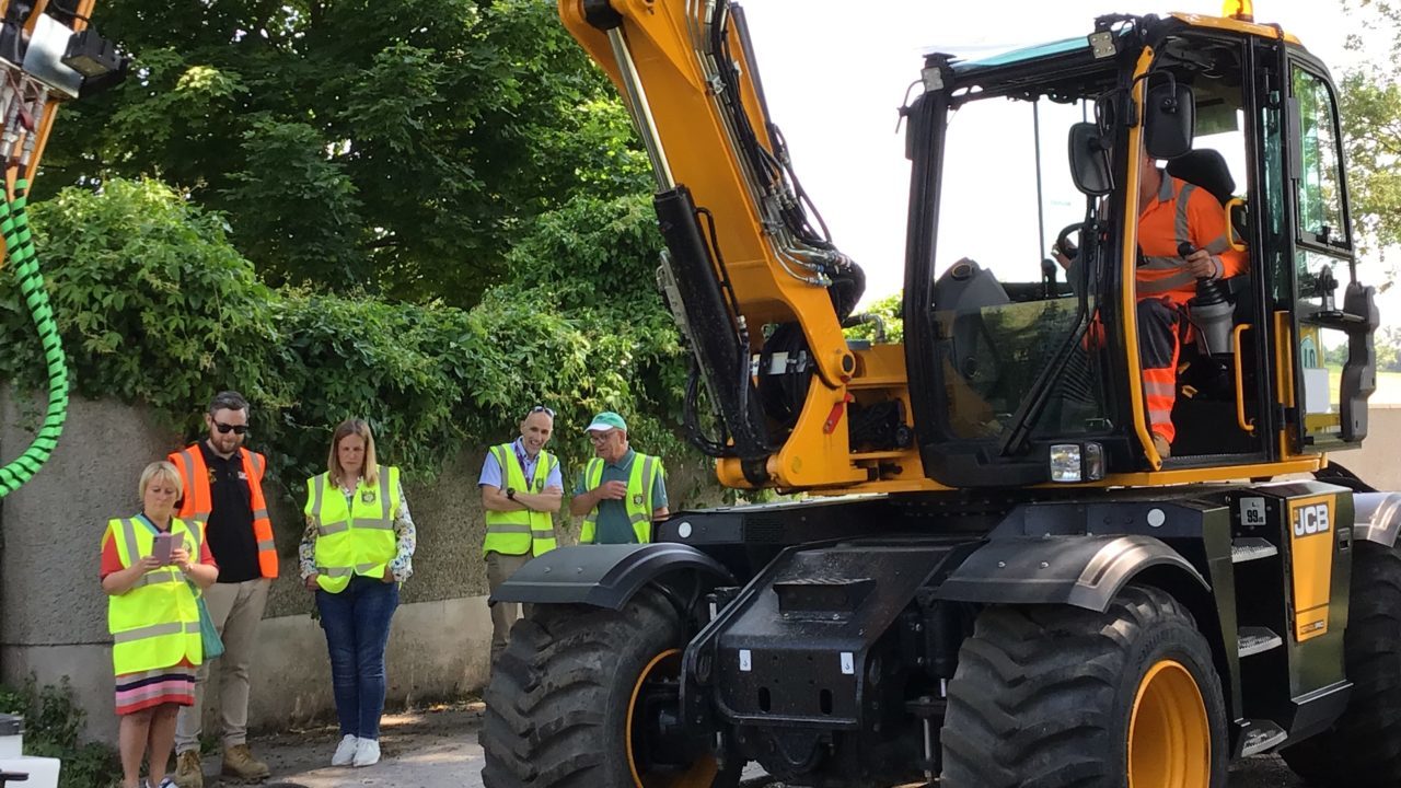 JCB machine that can fix potholes in 8 minutes coming to Northern ...